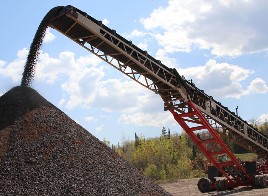 Rock Machinery | Allenton, WI | Sales Representative / Dealer of ...